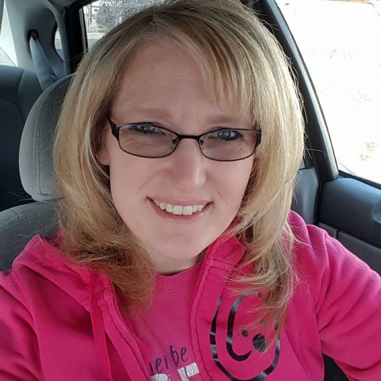 Whimsical Snowmen Crochet Patterns - Snappy Tots