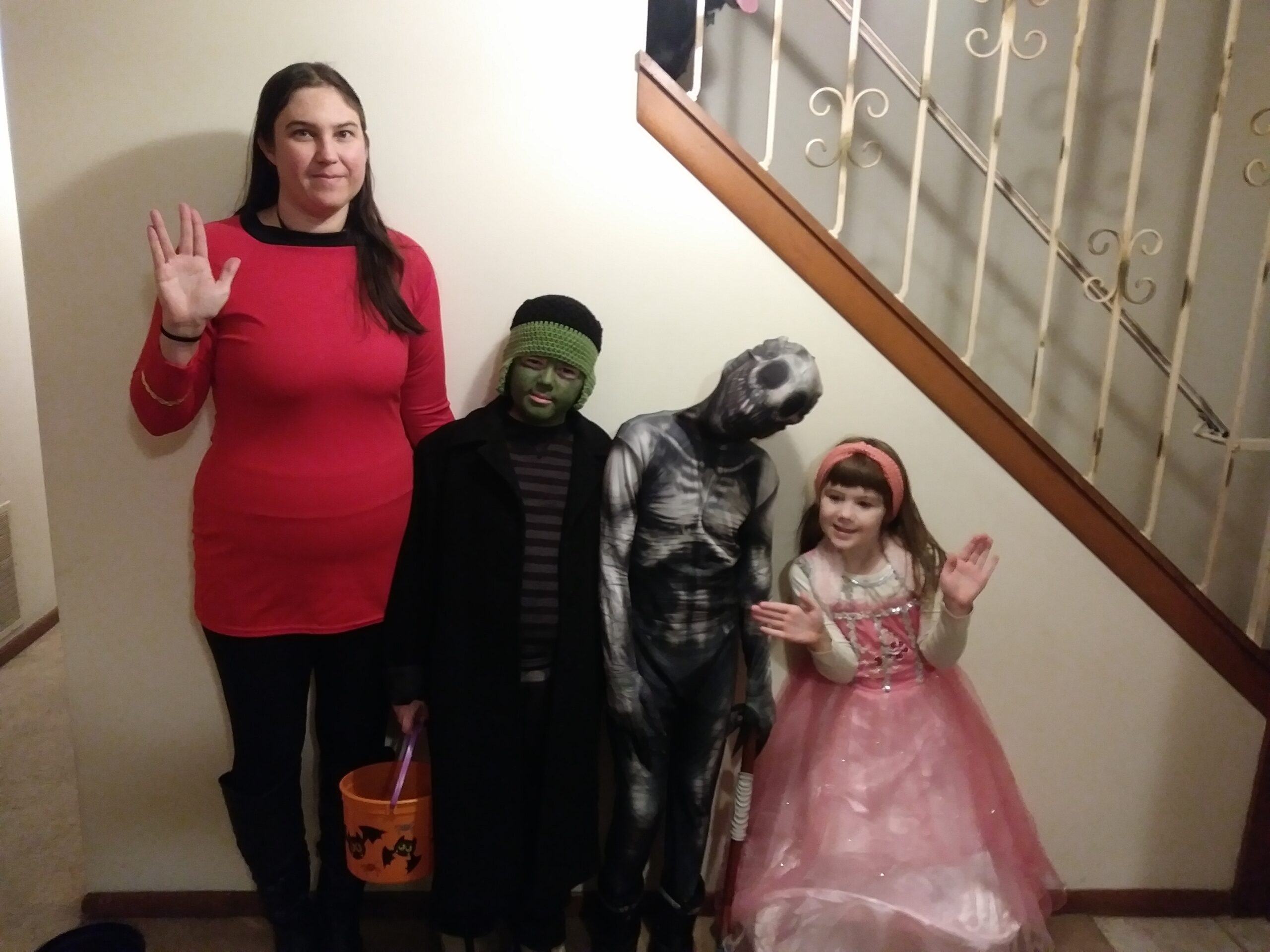 9th Annual Costume Parade For Patterns – snappy tots