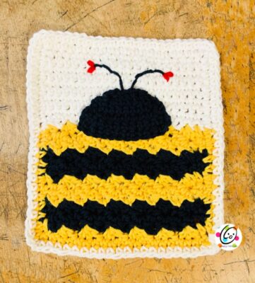 Weekly Wash #22: Bee Square - Snappy Tots